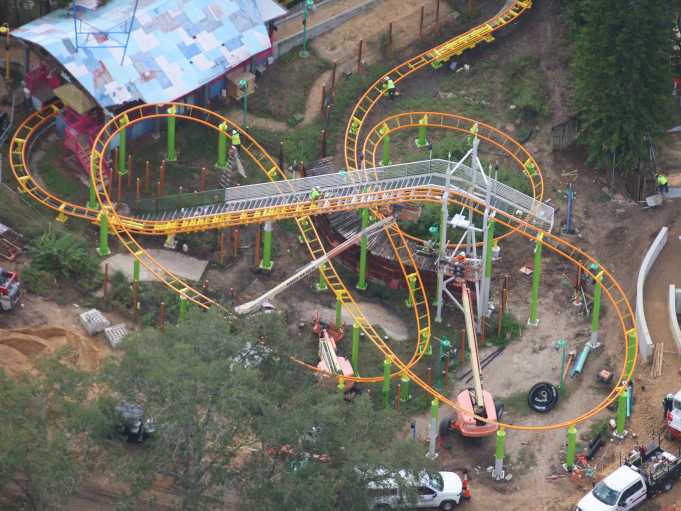 New Aerial Photos Show Construction Progress of DreamWorks Land at ...