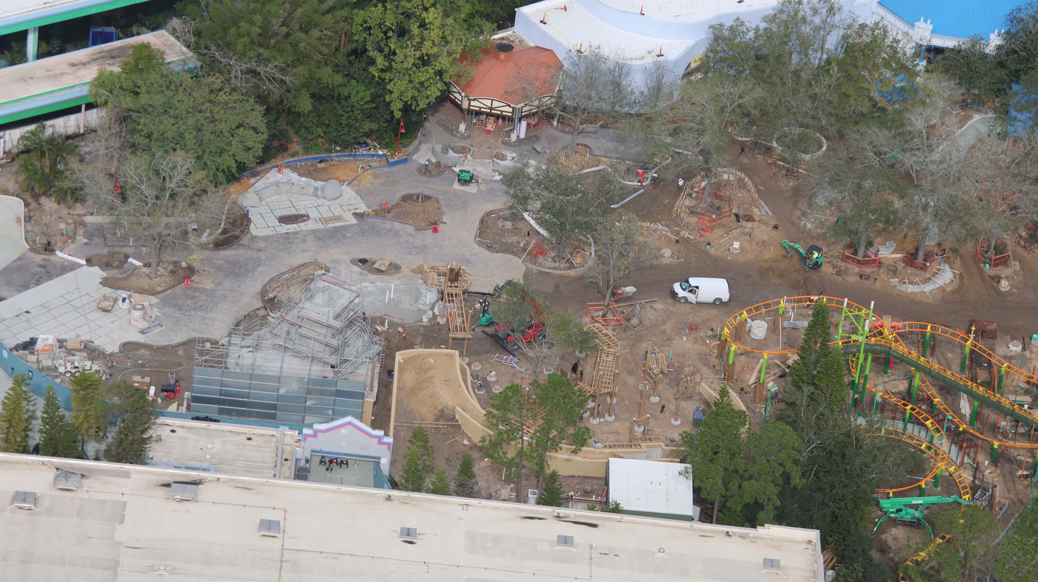 New Aerial Photos Show Construction Progress of DreamWorks Land at ...