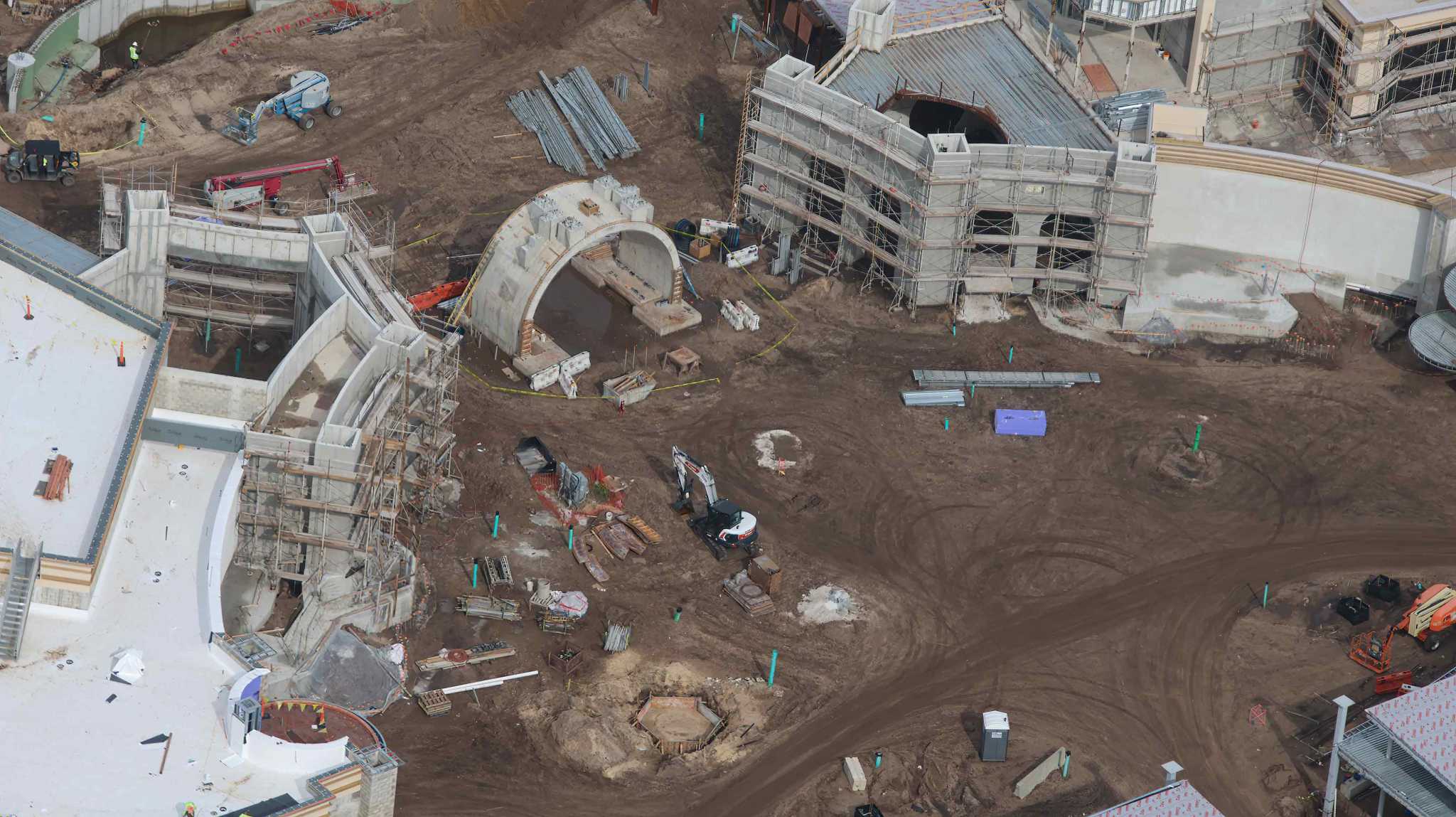 New Aerial Photos Show Construction Progress of Entrance to Universal’s ...