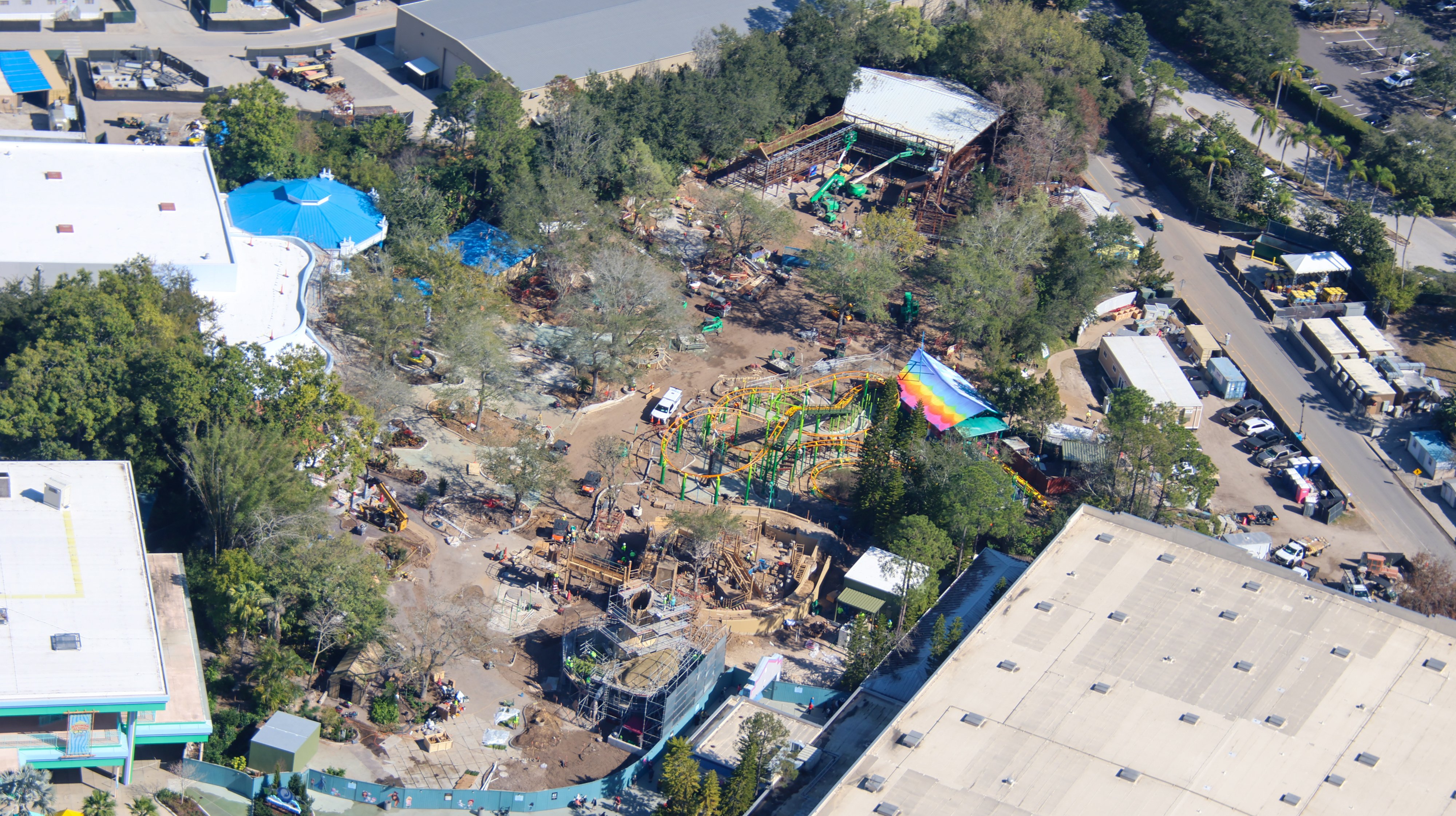 New Aerial Photos Show Construction Progress of DreamWorks Land at ...