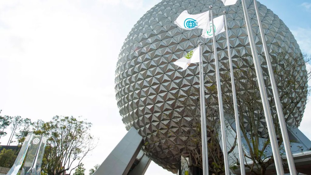 Massachusetts Police Detective Arrested at Walt Disney World for ...