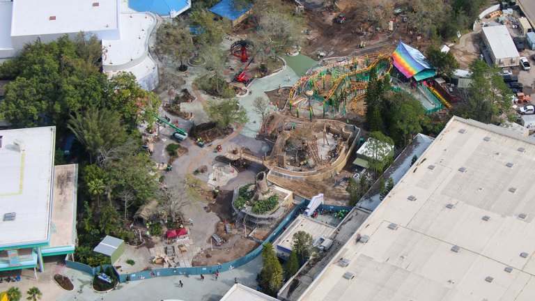 New Aerial Photos Show Construction Progress of DreamWorks Land at ...