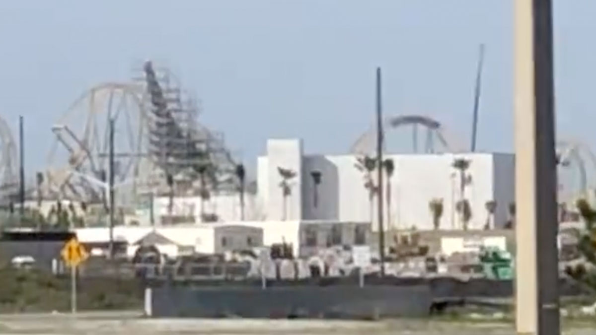 WATCH: Daytime Testing of Starfall Racers at Universal’s Epic Universe ...