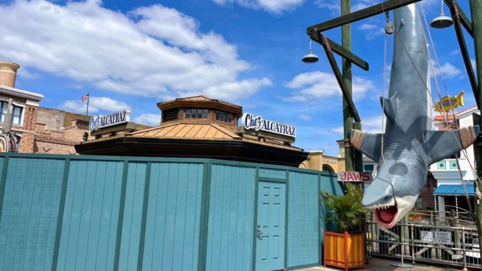 Chez Alcatraz Bar at Universal Studios Florida Now Closed for ...