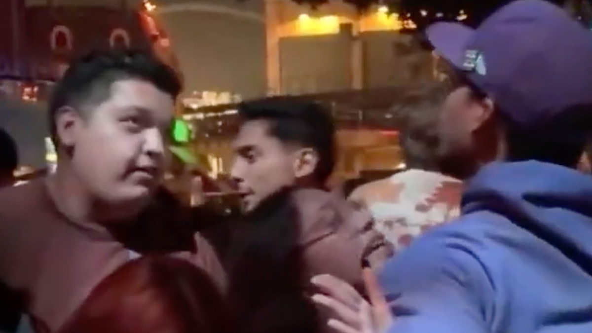 WATCH: Verbal Altercation at Halloween Horror Nights at Universal ...