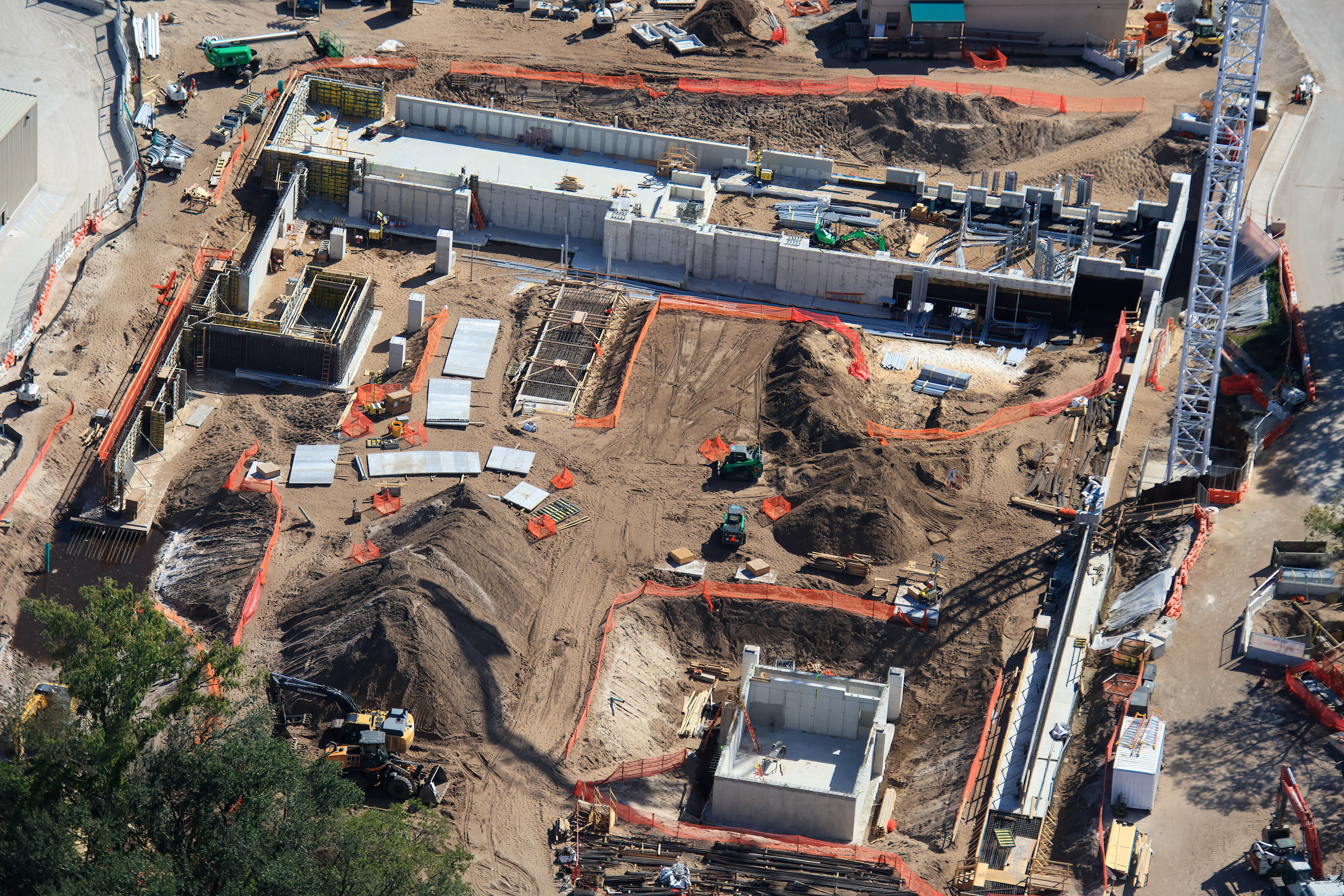 New Aerial Photos Show Construction Progress of Tropical Americas at ...