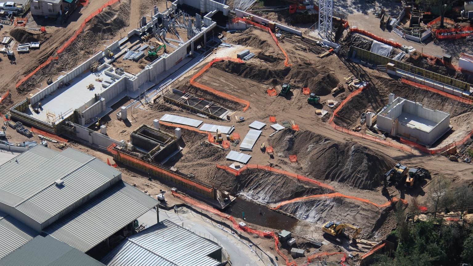 New Aerial Photos Show Construction Progress of Tropical Americas at ...