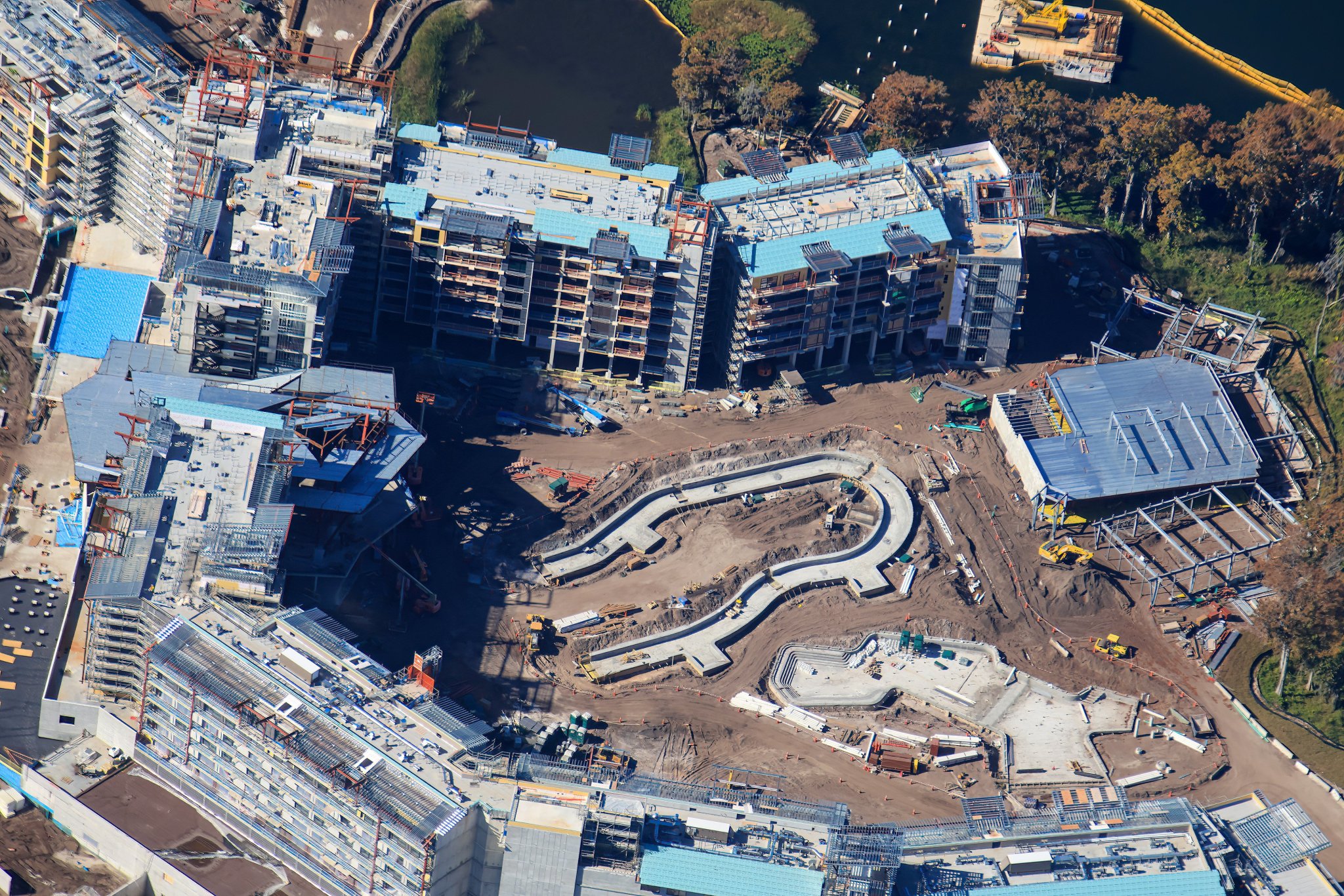 New Aerial Photos Show Construction Progress of Disney Lakeshore Lodge