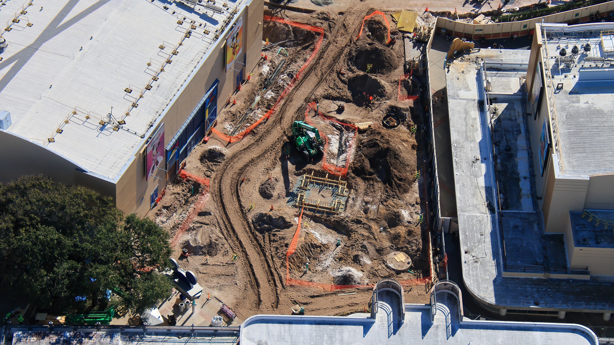 New Aerial Photos Show Construction Progress of The Magic of Disney ...
